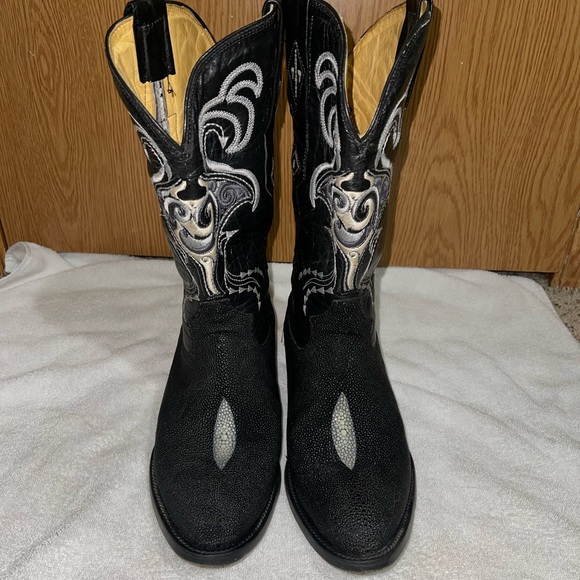 Shoes | Authentic Animal Leather 25 Python 300 Stingray 200 Corunga ...